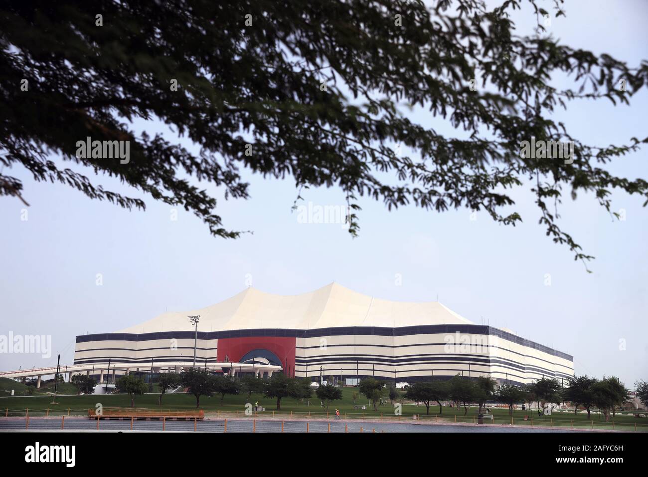 Al bayt stadium qatar hi-res stock photography and images - Alamy