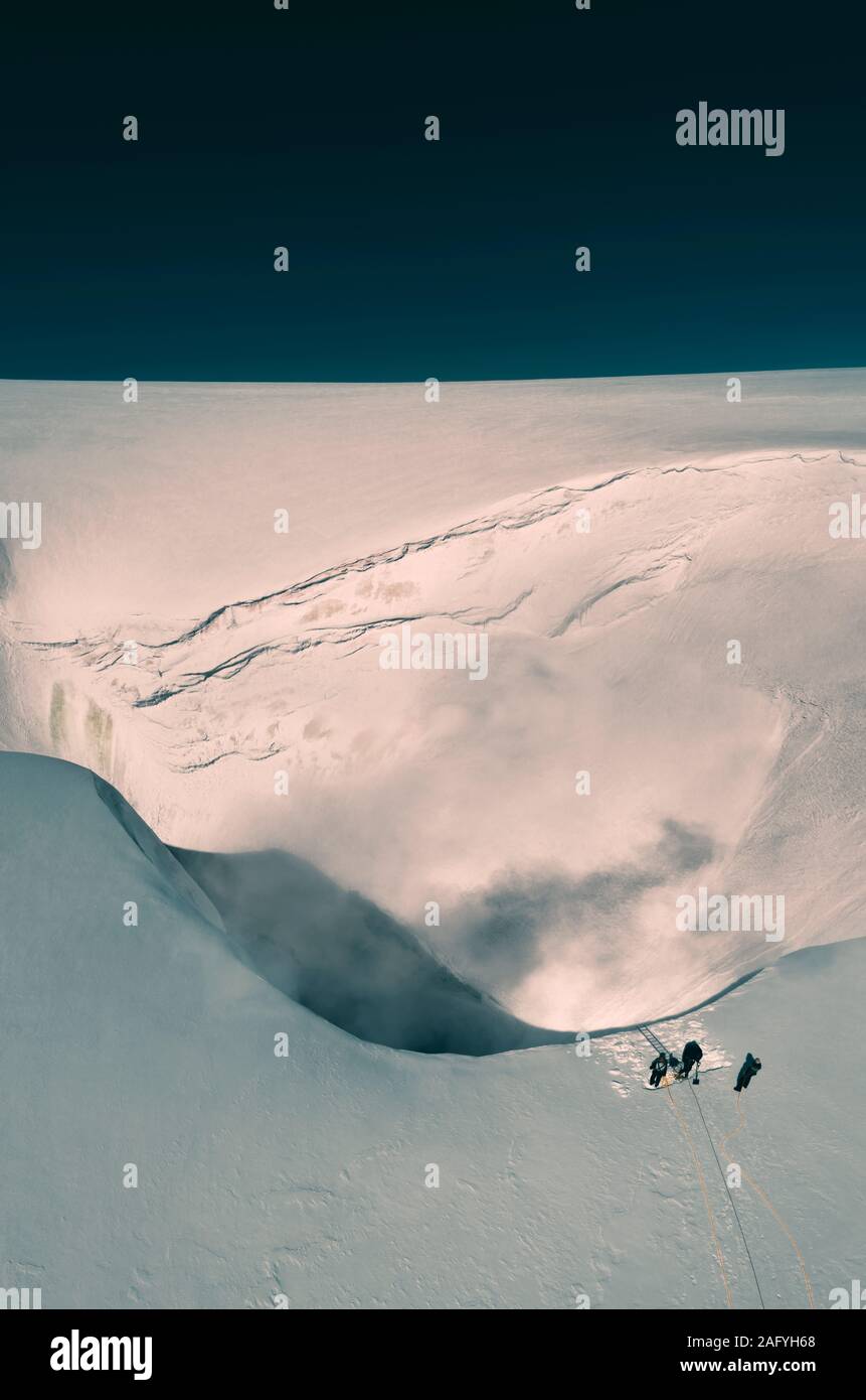 Weather scientist ice hi-res stock photography and images - Alamy