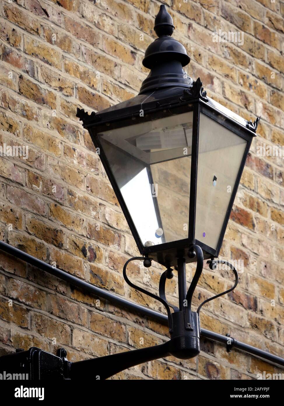 Old fashioned lamp Stock Photo - Alamy