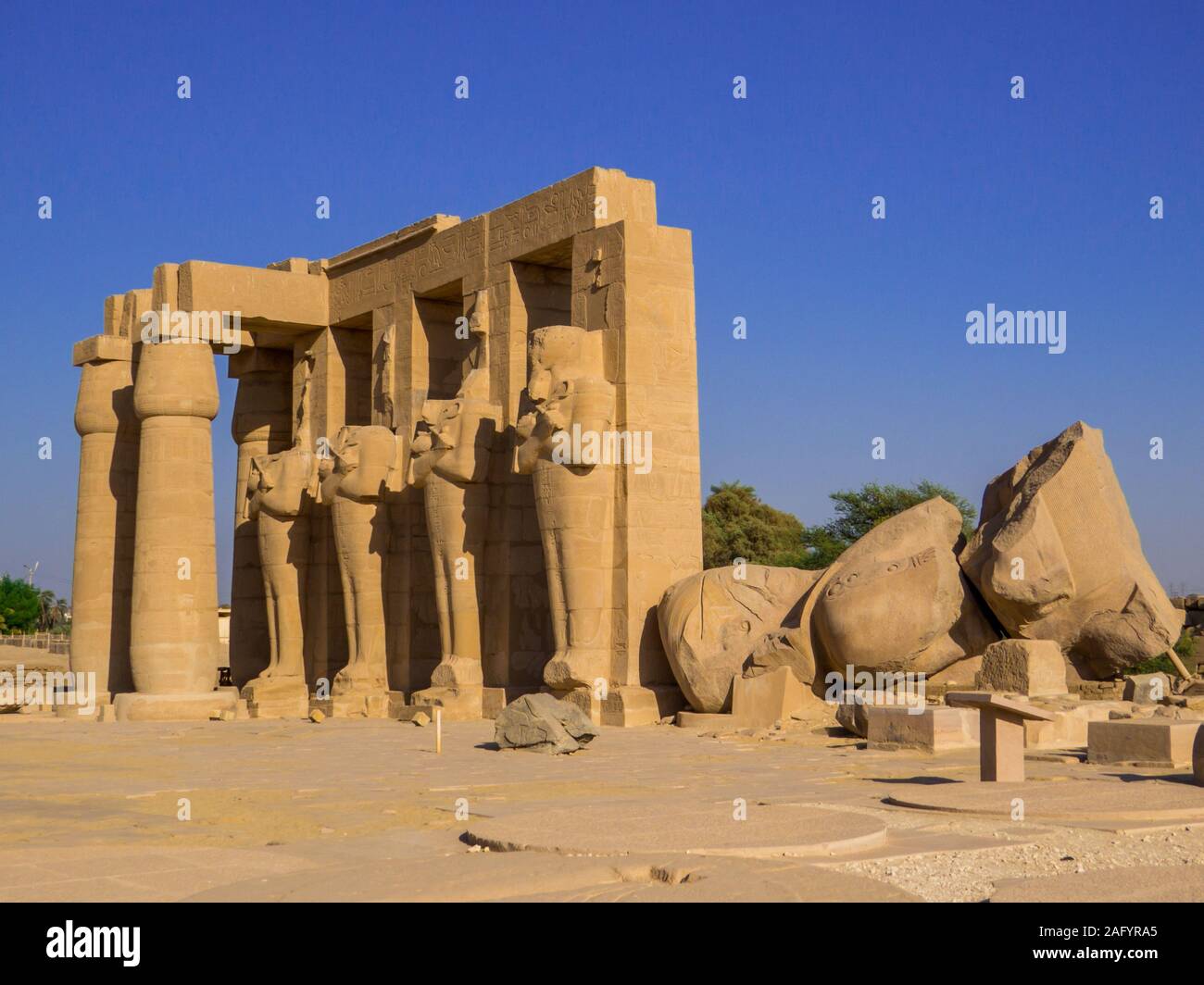 Ramesseum hi-res stock photography and images - Alamy