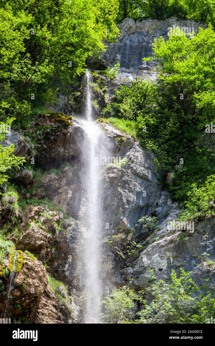 High water flow waterfall hi-res stock photography and images - Alamy