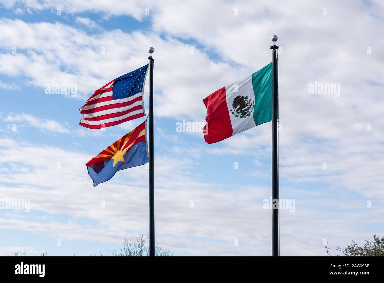Flag arizona flagpole hi-res stock photography and images - Alamy