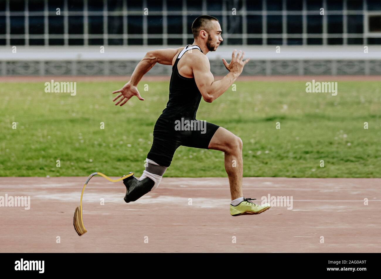 Prosthetic legs hi-res stock photography and images - Alamy