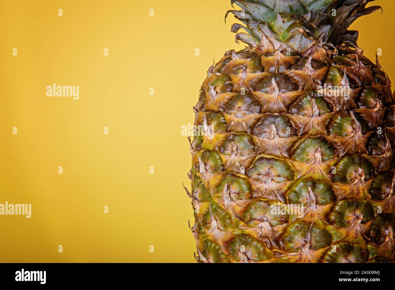 Pineapple close up hi-res stock photography and images - Alamy