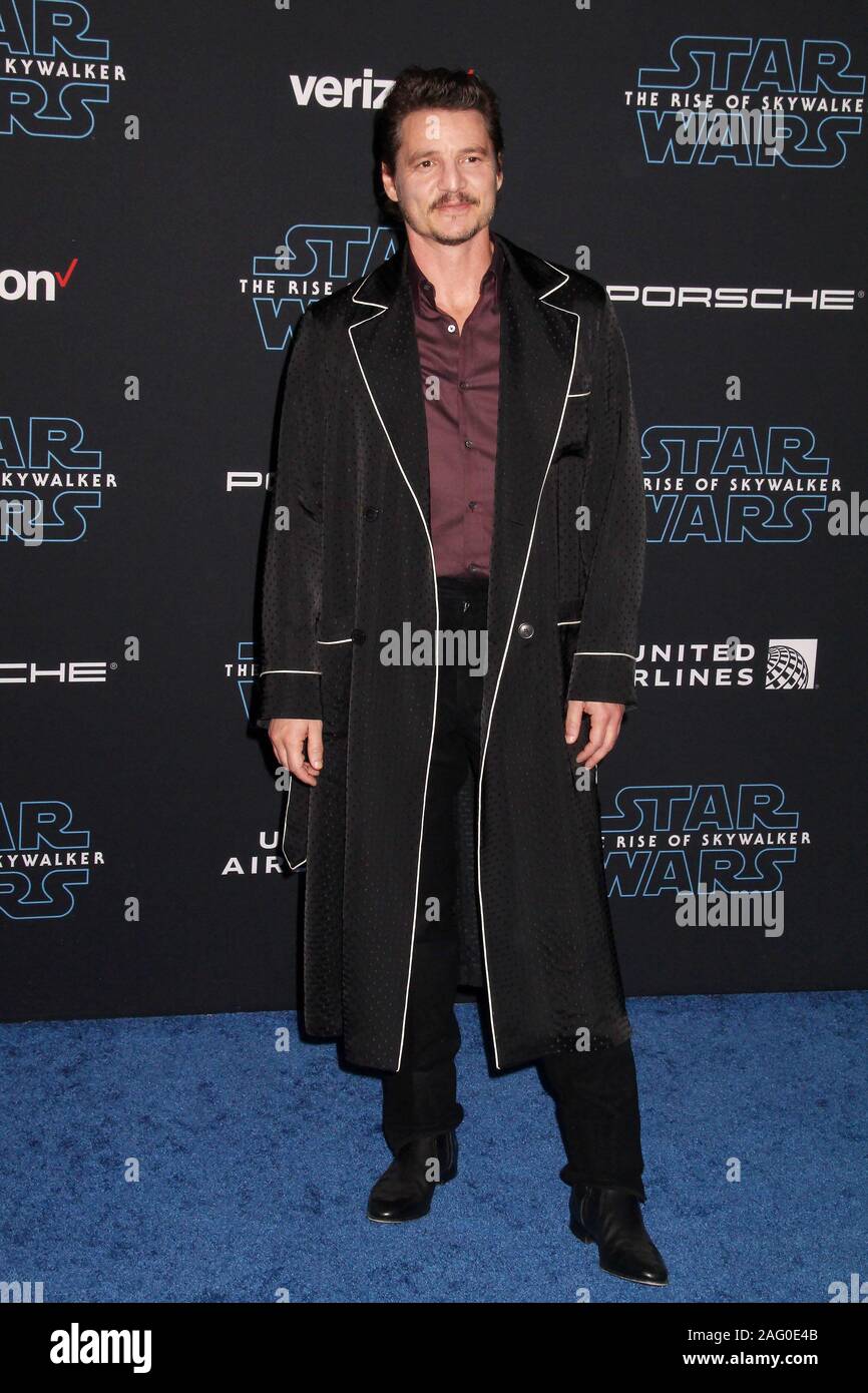 Pedro Pascal 12/16/2019 "Star Wars: The Rise of Skywalker" World Premiere held at the Dolby ...
