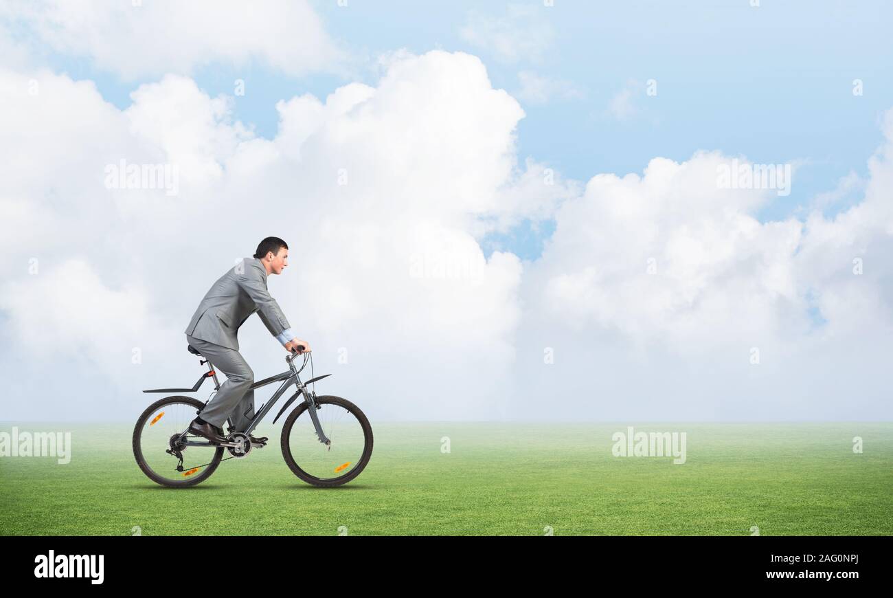 Work commute grey hi-res stock photography and images - Alamy