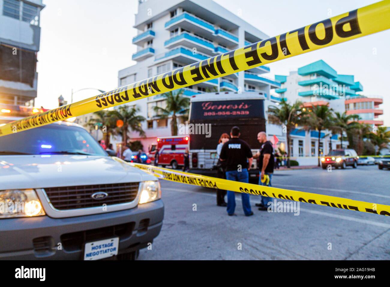 Line bicycle hi-res stock photography and images - Alamy