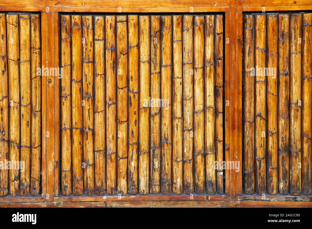 Wall made wooden sticks hi-res stock photography and images - Alamy