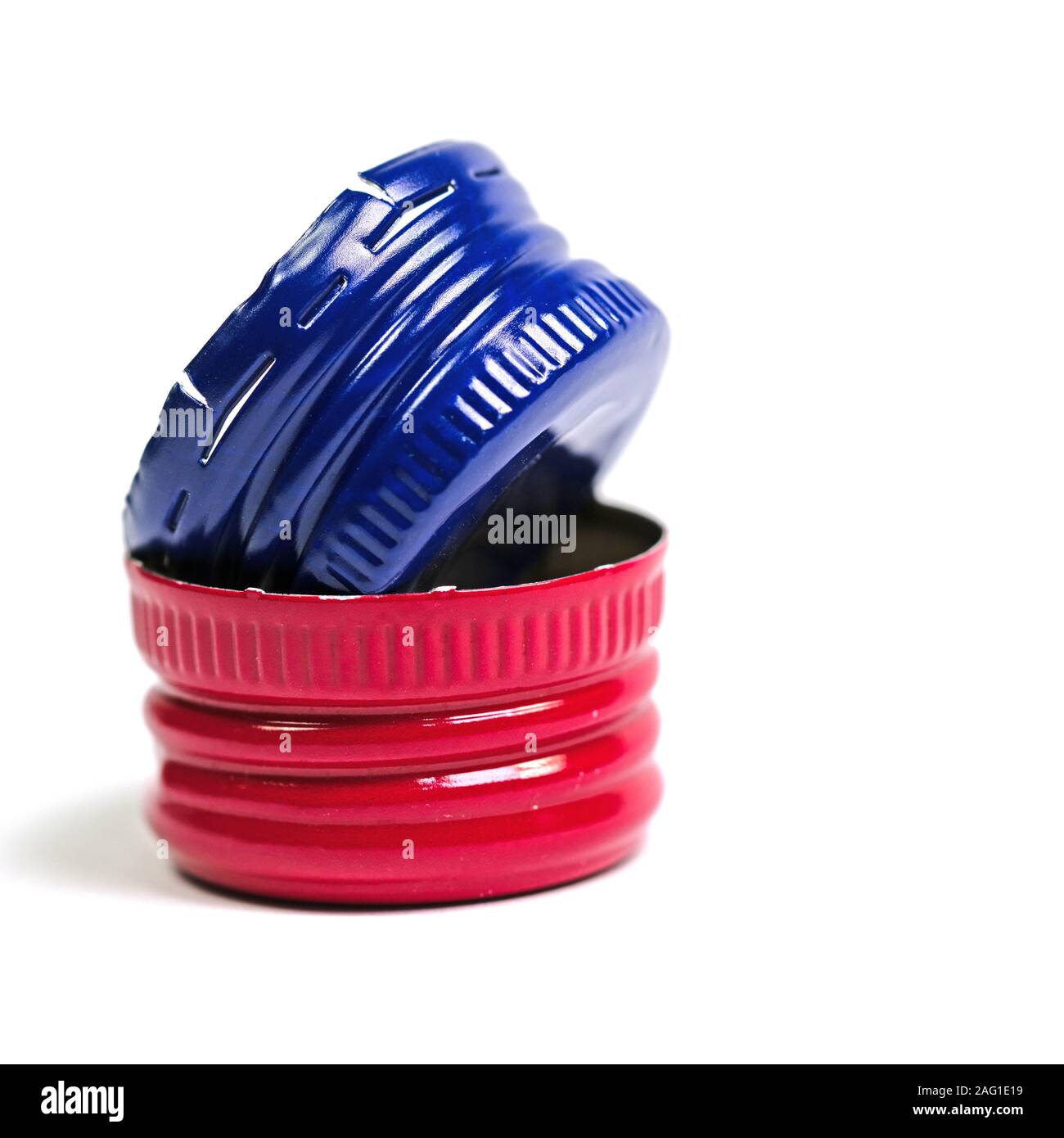 Round screw cap hi-res stock photography and images - Alamy