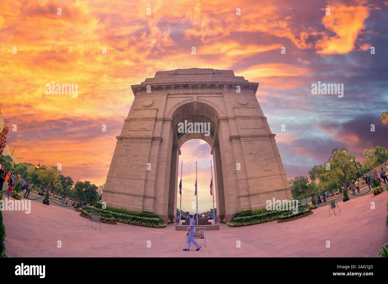 India gate lights night new hi-res stock photography and images - Alamy