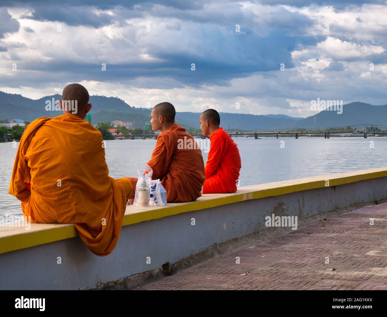 Young buddhist monk relaxing hi-res stock photography and images - Alamy