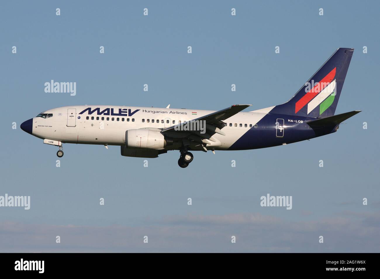 Hungarian Malev Boeing 737-700 with registration HA-LOB on short final ...