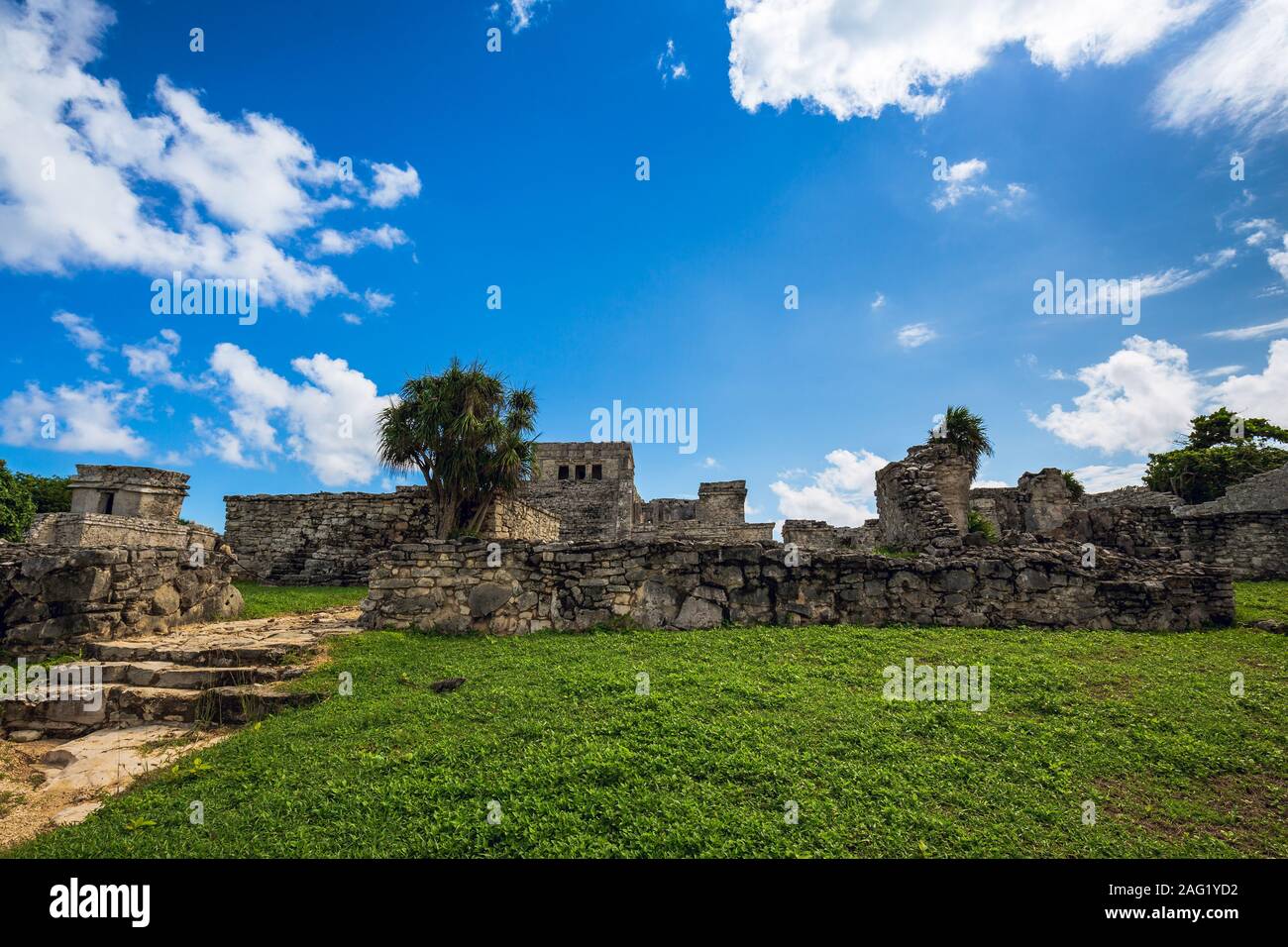 ancient maya ruin at the beach in Tulum, Mexico Stock Photo - Alamy
