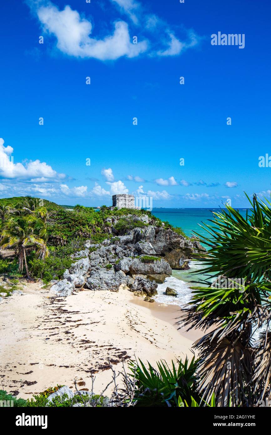 ancient maya ruin at the beach in Tulum, Mexico Stock Photo - Alamy