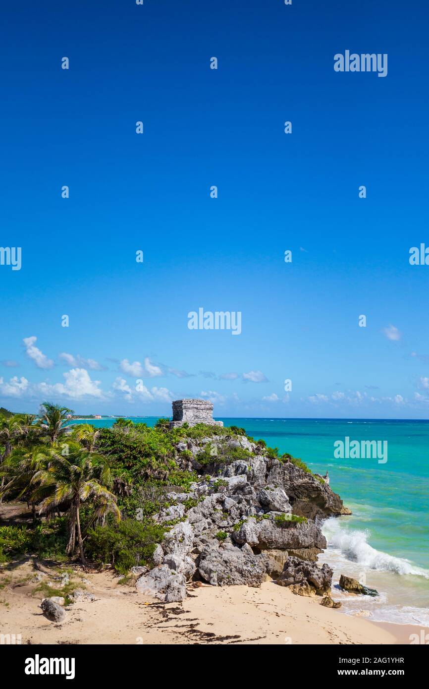 ancient maya ruin at the beach in Tulum, Mexico Stock Photo - Alamy