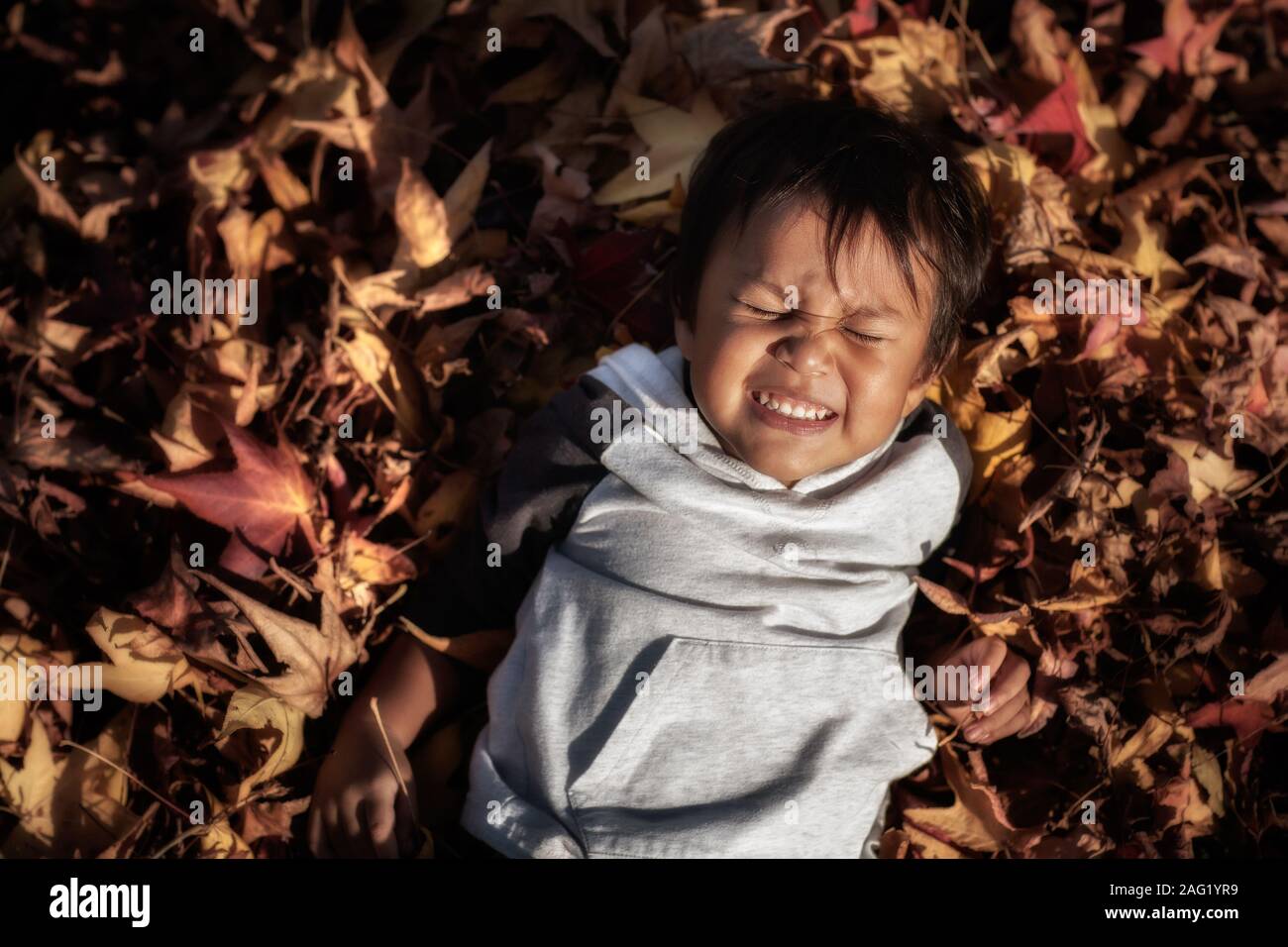 Uncomfortable pain hi-res stock photography and images - Alamy