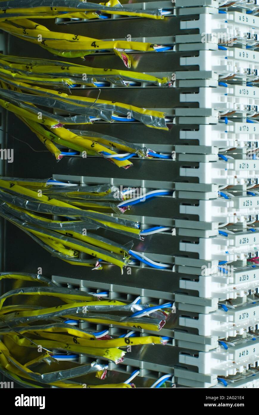 Fibre node hi-res stock photography and images - Alamy