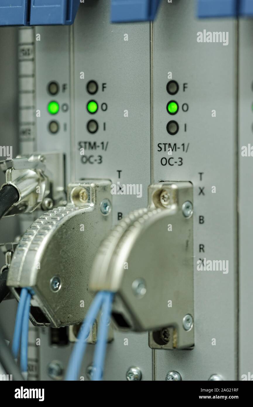 Network switching hi-res stock photography and images - Alamy