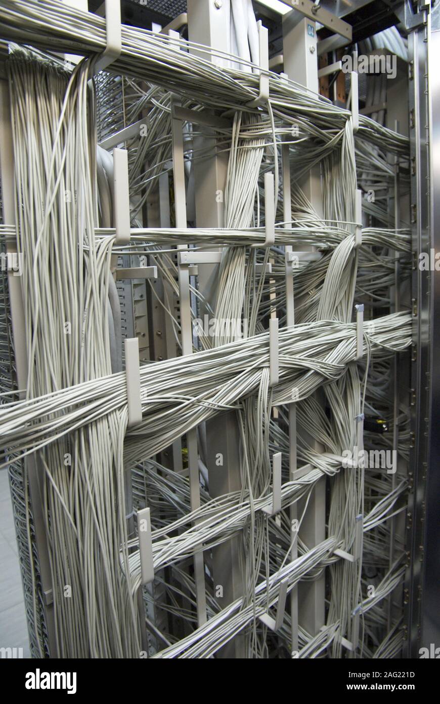 crossed wire equipment Stock Photo - Alamy