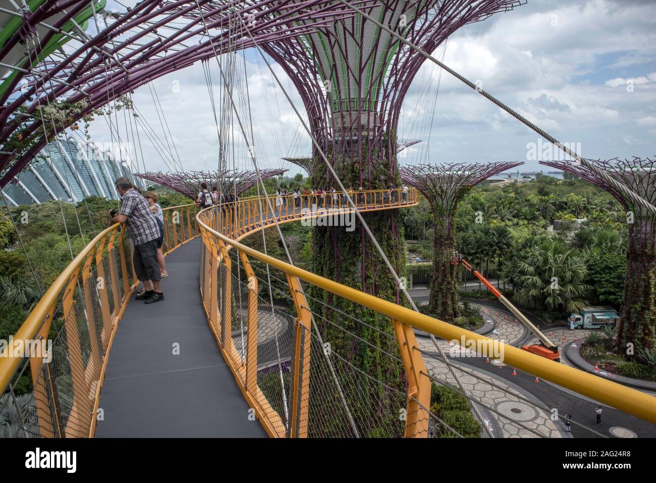 On the overhead walkway ay Gardens in the Bay, Singapore Stock Photo ...