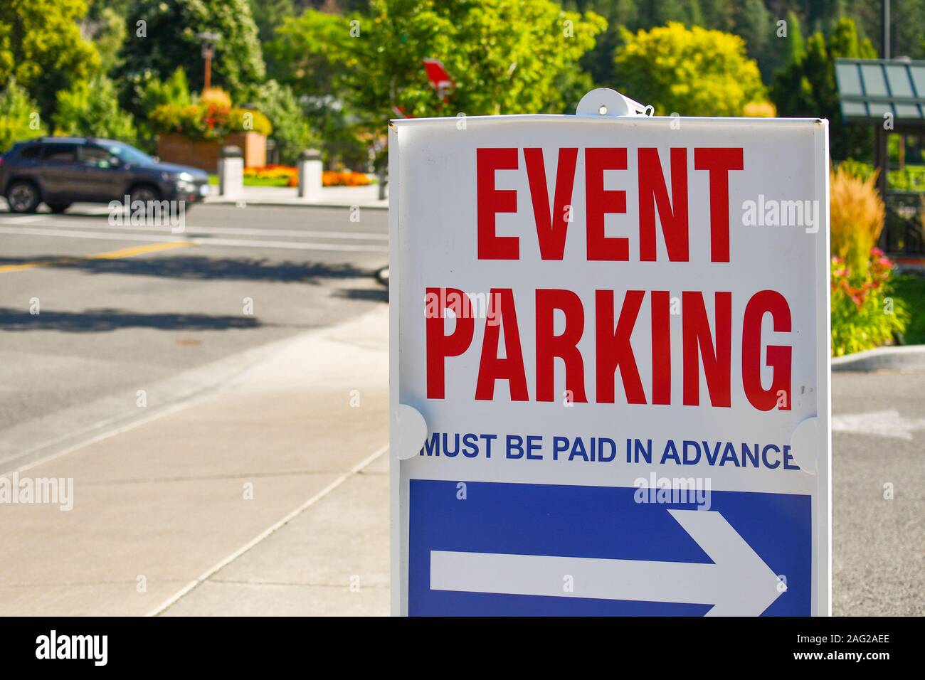 Car parking information signage hi-res stock photography and images - Alamy