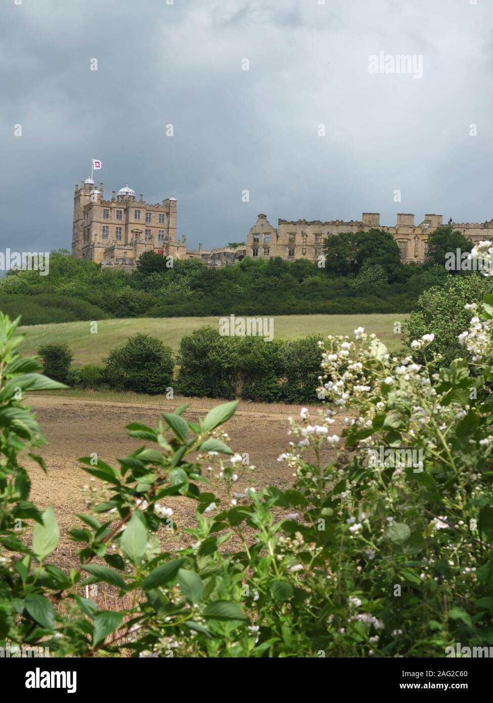 Bolsover Castle keep (The 'Little Castle') and ruined riding school to ...