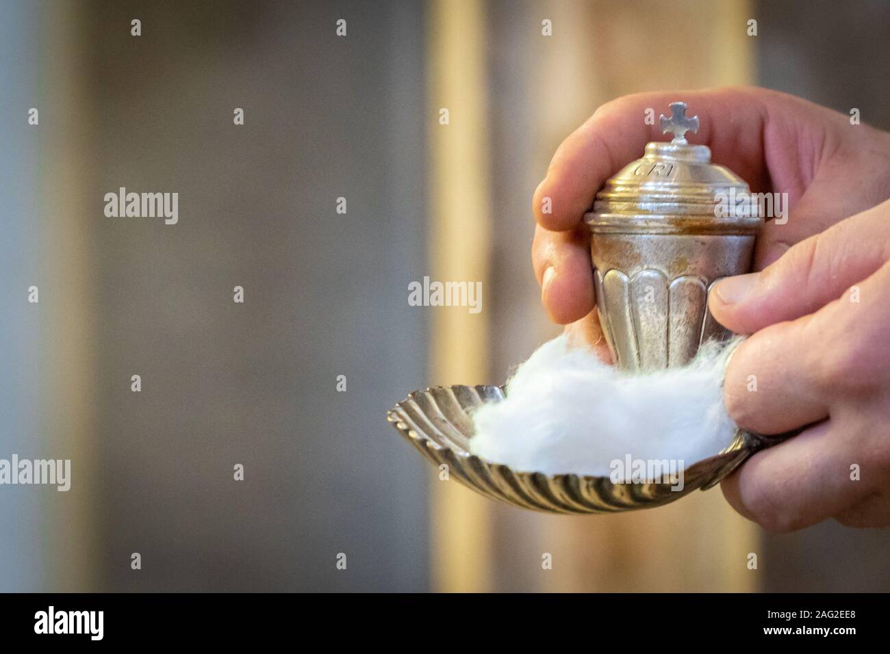 Holy oil hi-res stock photography and images - Alamy