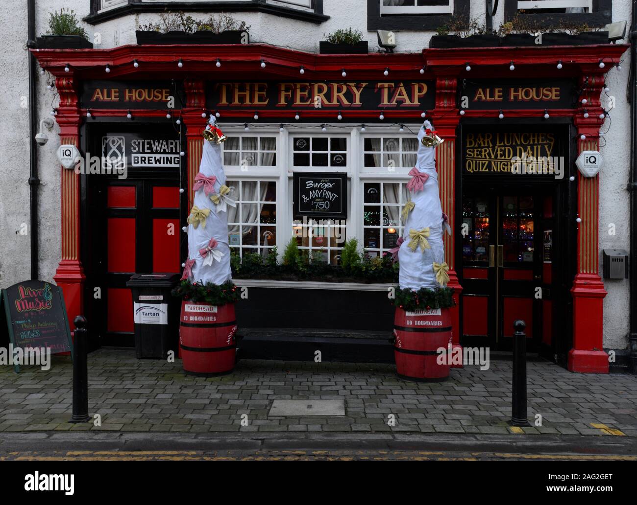 The tap pub hi-res stock photography and images - Alamy