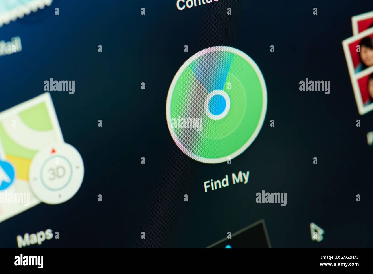 Find my app hi-res stock photography and images - Alamy