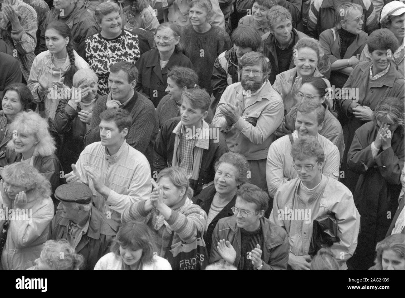 1991 in moscow hi-res stock photography and images - Alamy