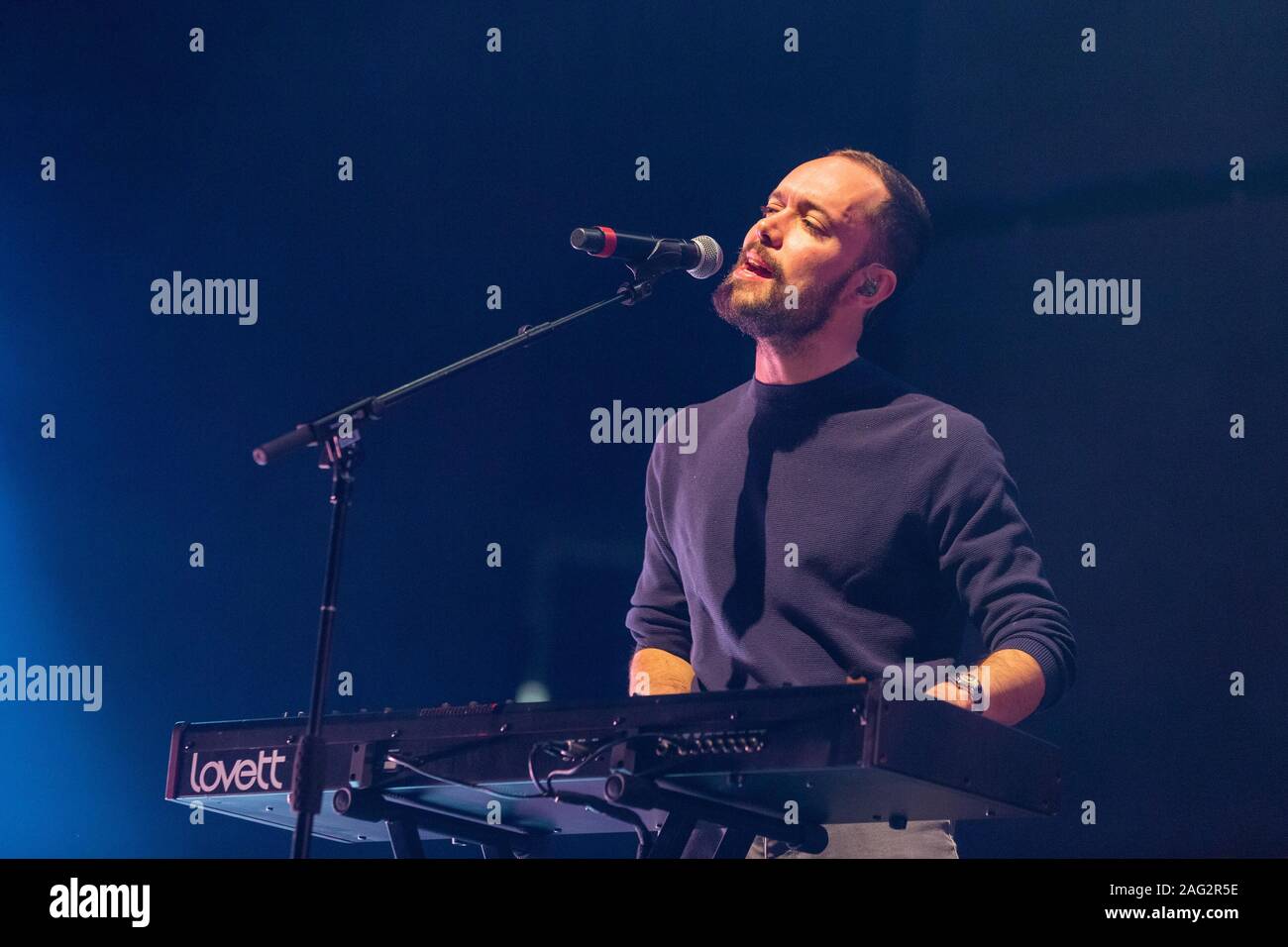 December 8, 2019, Anaheim, California, U.S: BEN LOVETT of Mumford ...