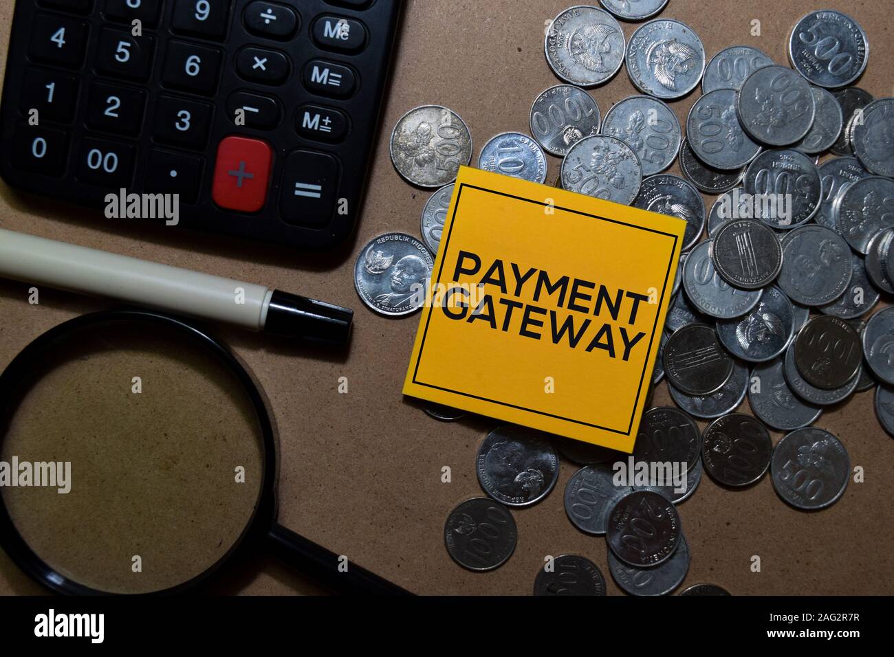 Payment Gateway write on sticky notes isolated on Office Desk Stock ...