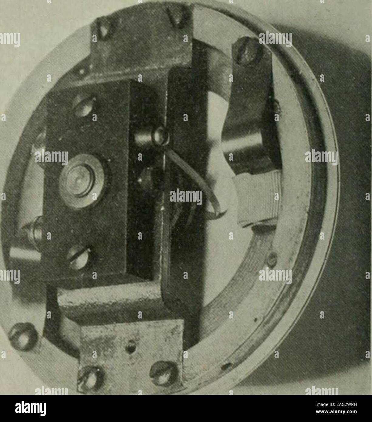 Bridge thickness 3 hi-res stock photography and images - Alamy