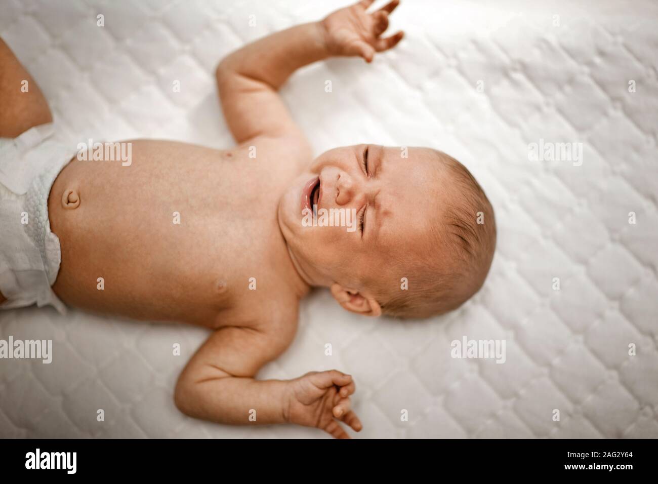 Changing sheet on bed hi-res stock photography and images - Alamy