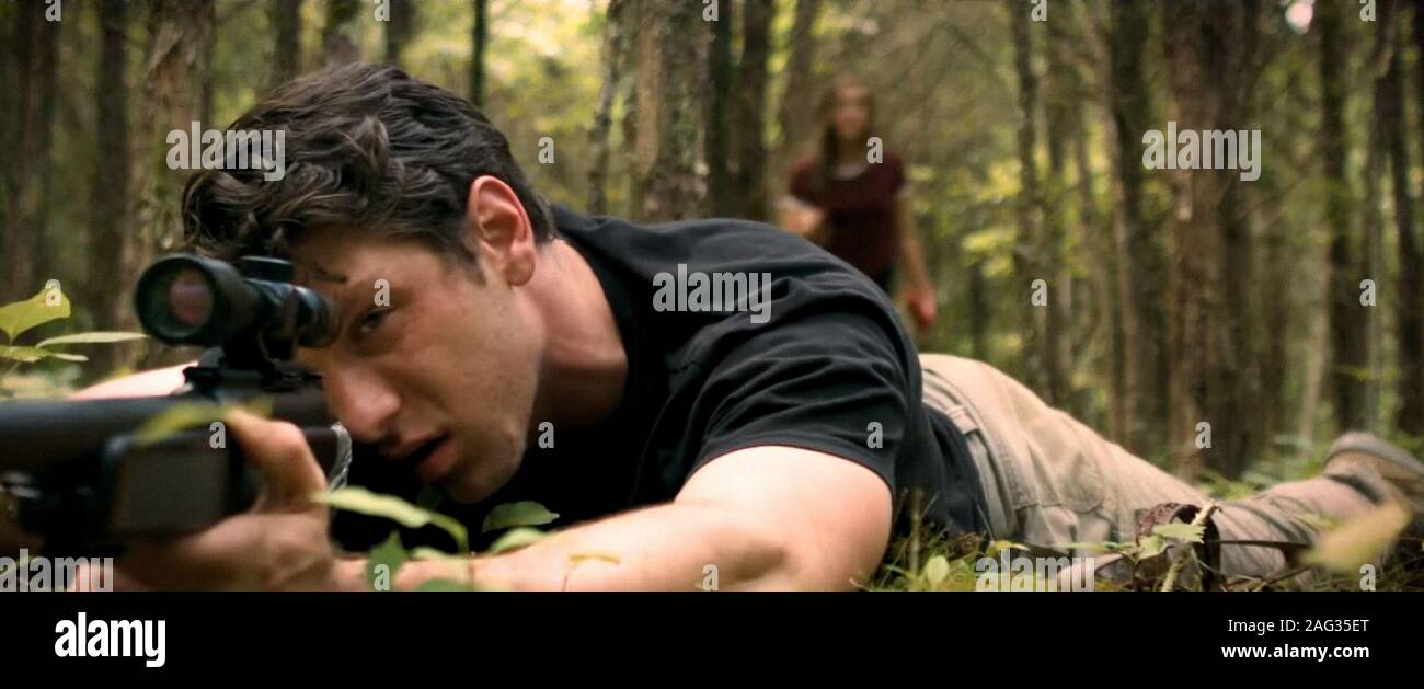 AMERICAN HUNT, from left: Taylor Novak, Lacy Hartselle, 2019. © High ...