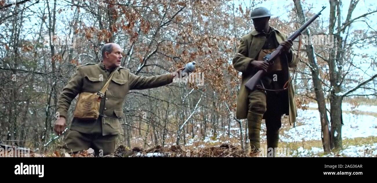 THE GREAT WAR, from left: Bates Wilder, Hiram A. Murray, 2019. © Saban ...