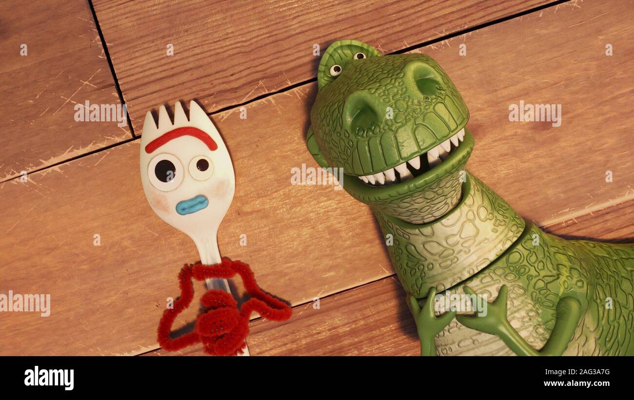 FORKY ASKS A QUESTION, from left: Forky (voice: Tony Hale), Rex (voice ...