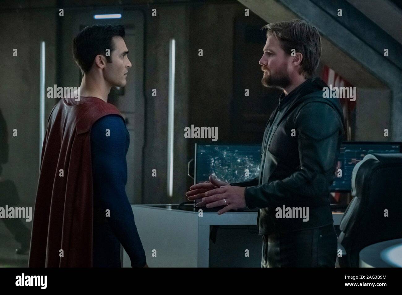 SUPERGIRL, from left: Tyler Hoechlin, Stephen Arnell in 'Crisis on ...