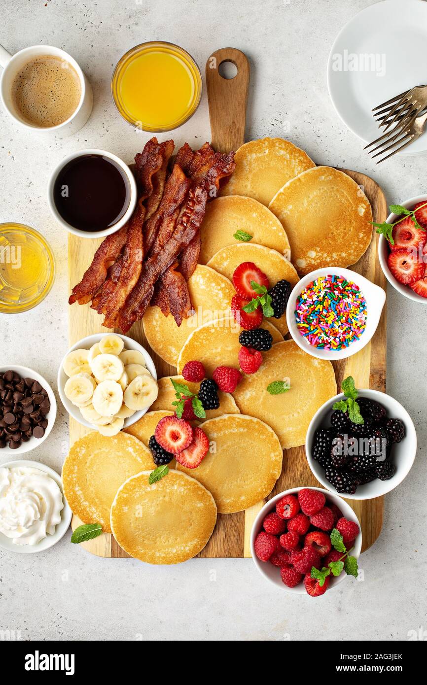 Big pancake breakfast Stock Photo - Alamy