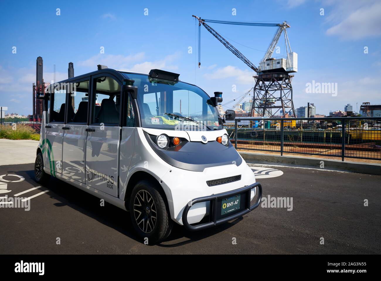 Self Driving Bus High Resolution Stock Photography and Images - Alamy