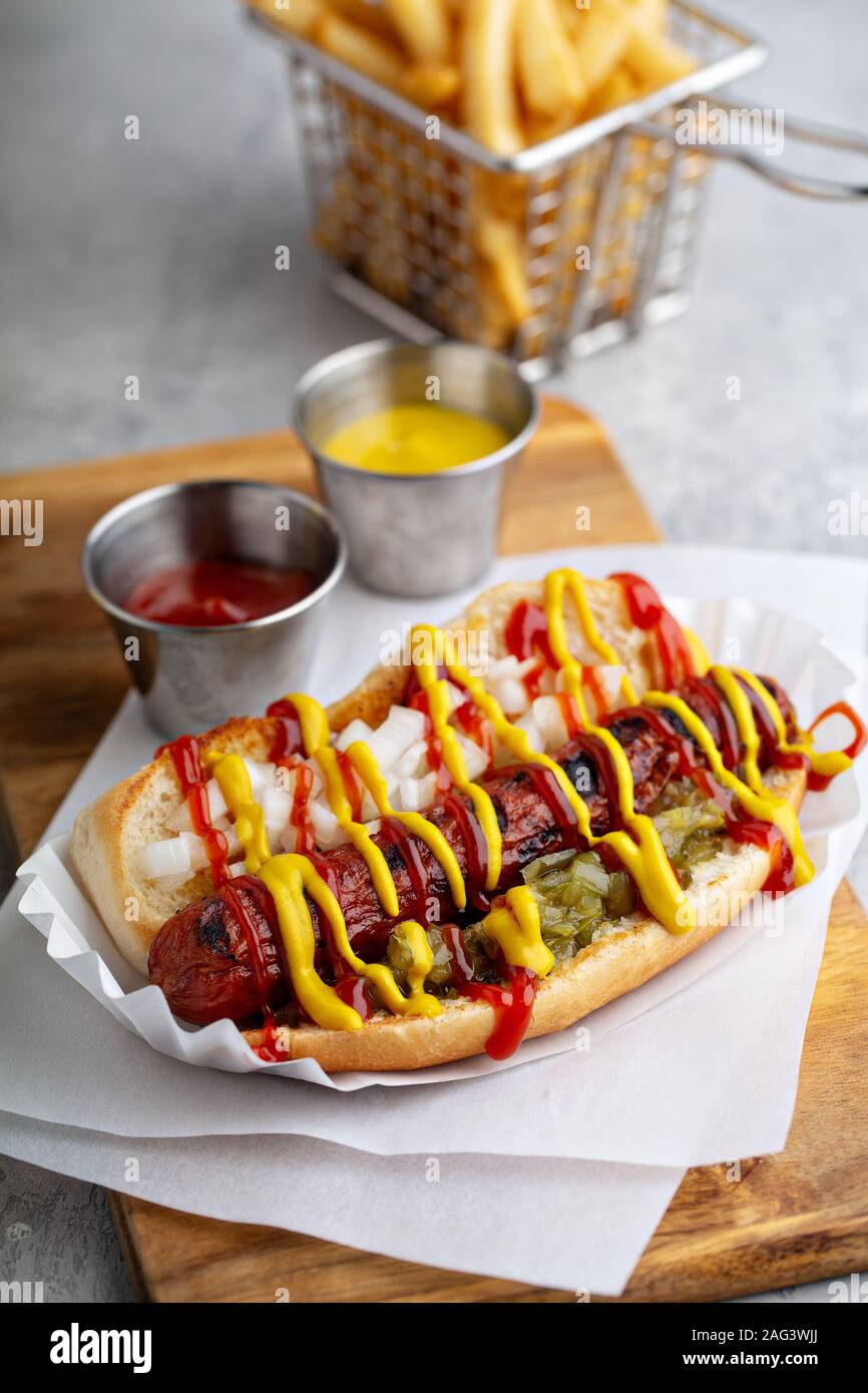 Classic hot dog topped hi-res stock photography and images - Alamy