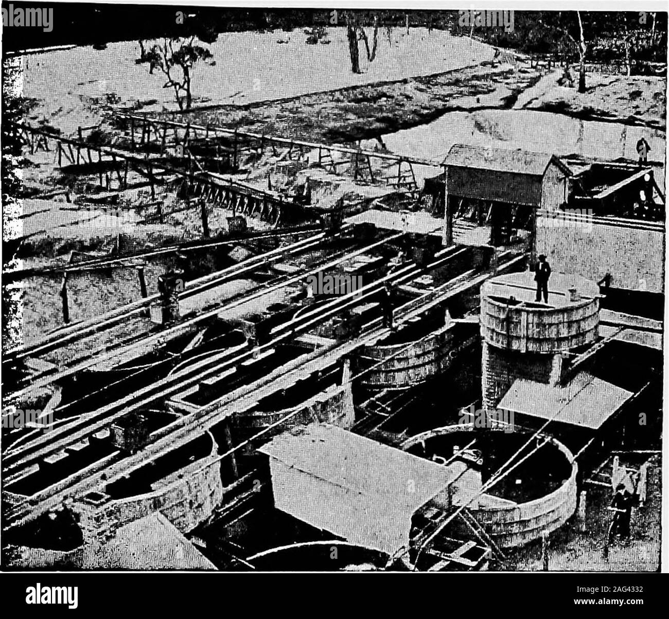 Gold mine process plant hi-res stock photography and images - Alamy