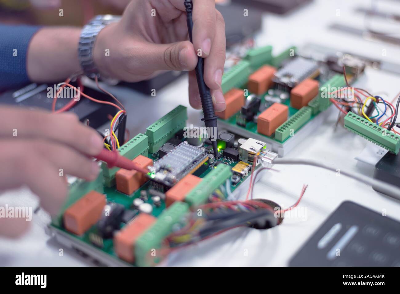 Advanced power electronics lab hi-res stock photography and images - Alamy