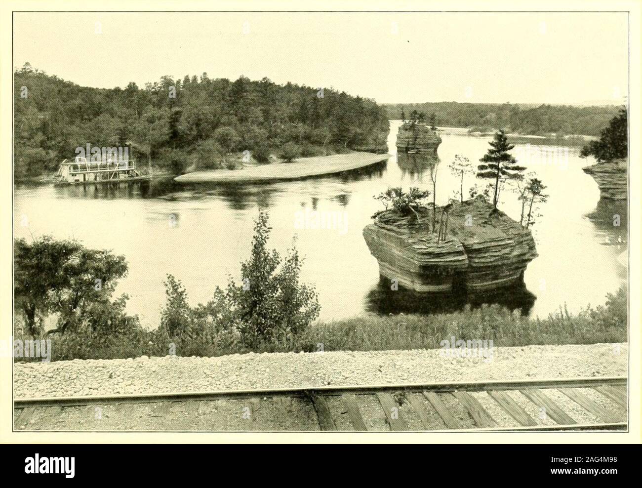Wisconsin dells sugar bowl hi-res stock photography and images - Alamy