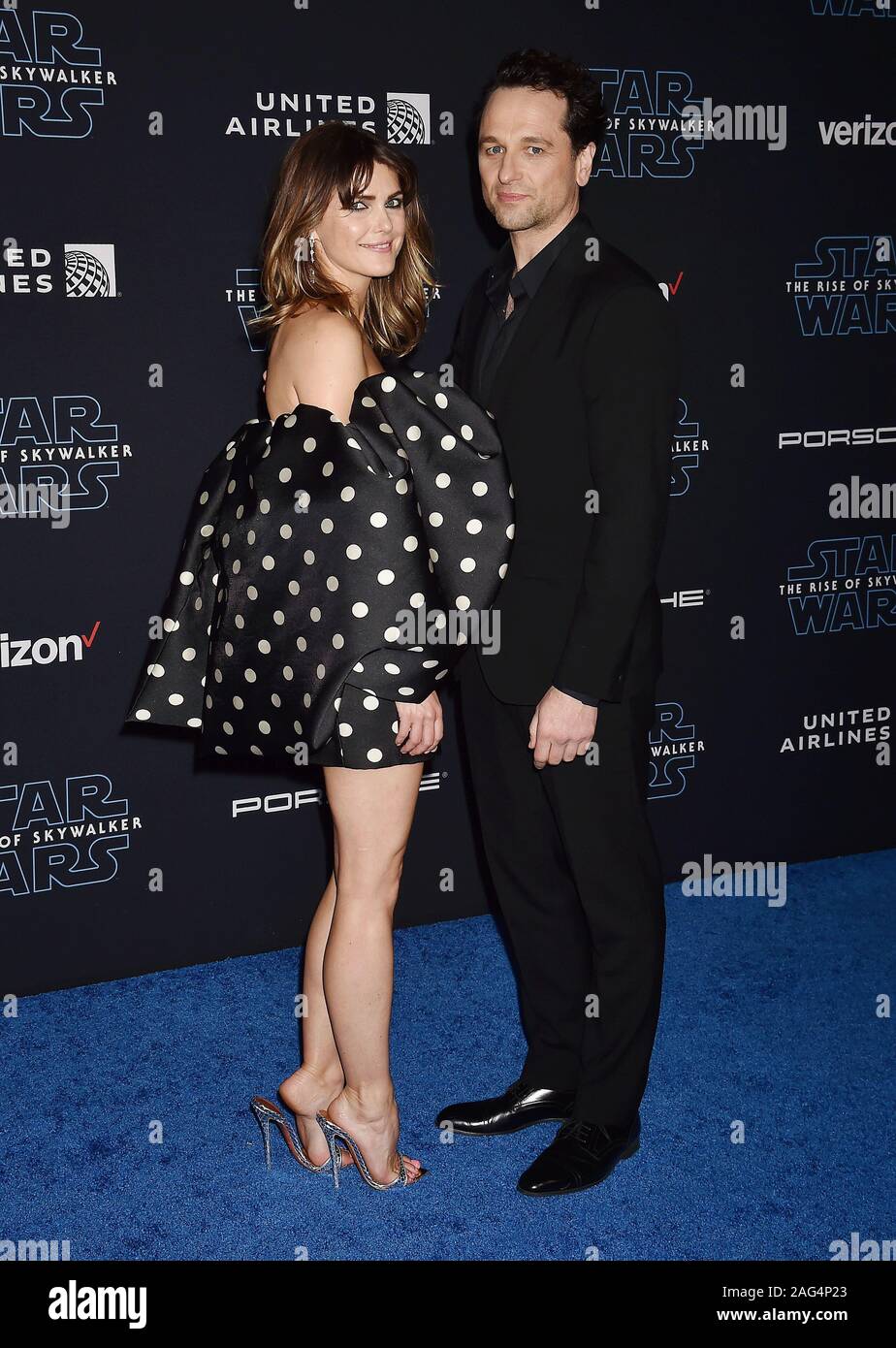 HOLLYWOOD, CA - DECEMBER 16: Keri Russell (L) and Matthew Rhys attend ...