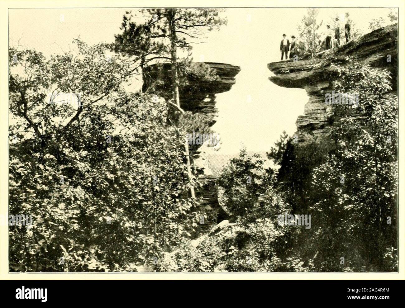 . Kilbourn and the dells of the Wisconsin : with views en route ...