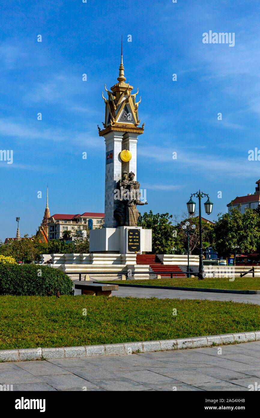 A large monument commemorating the alliance between Cambodia and ...