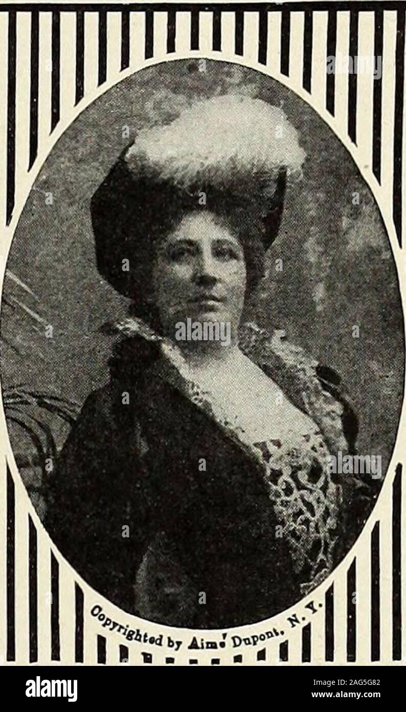 Simplex piano player hi-res stock photography and images - Alamy