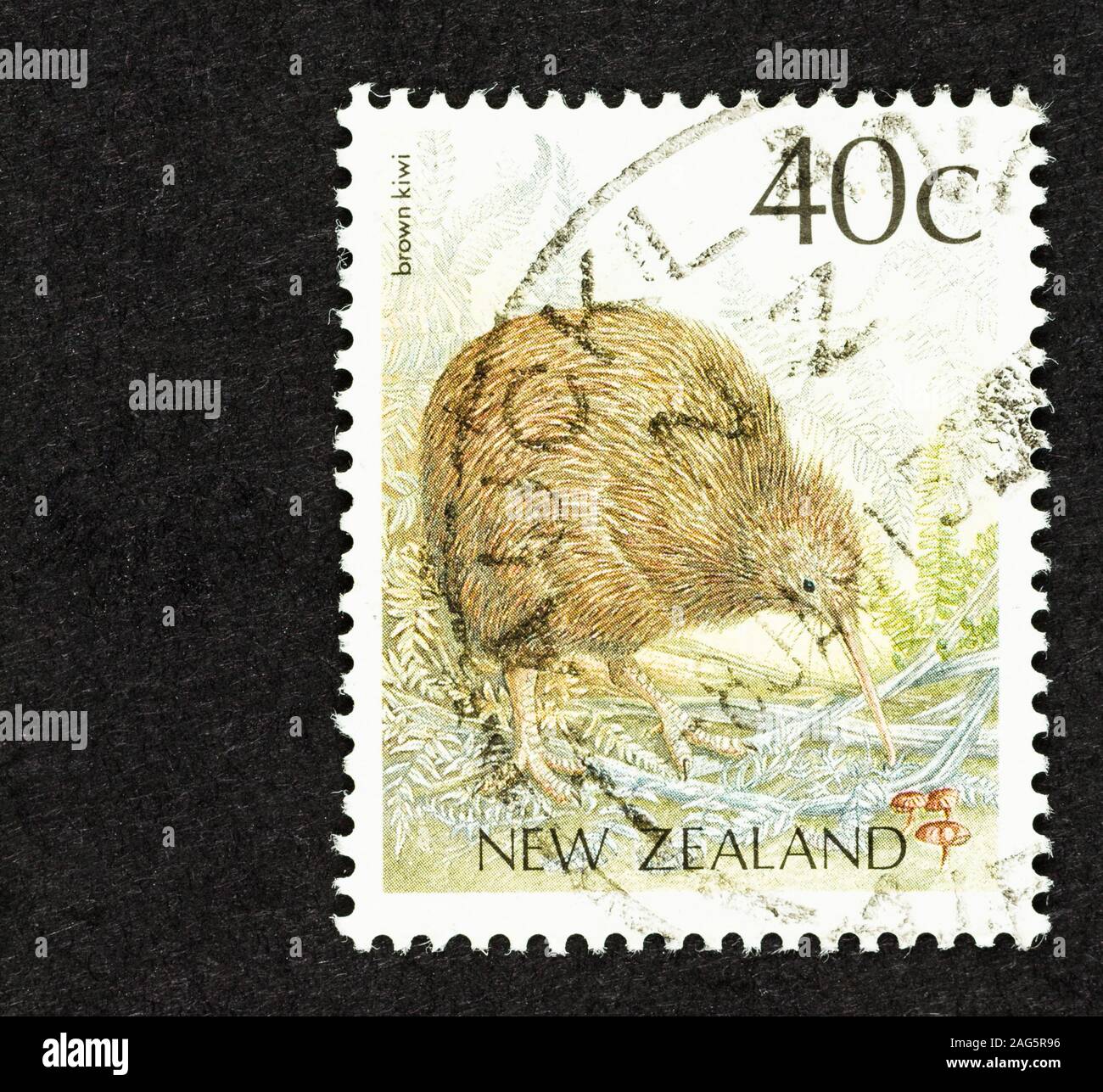 New zealand postage stamp kiwi bird hi-res stock photography and images ...
