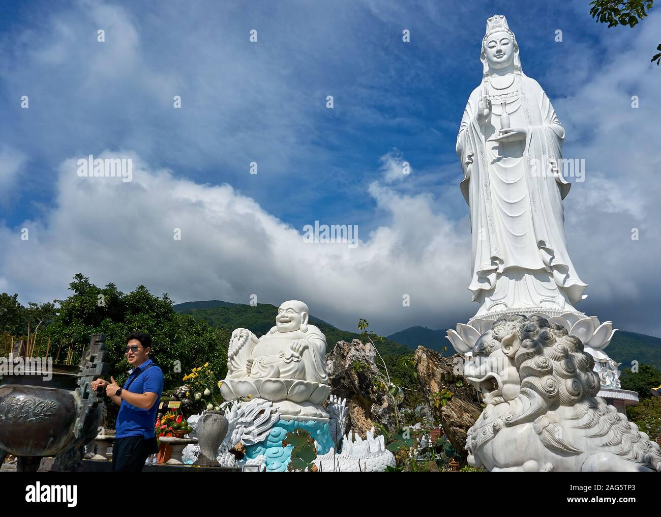 Lady buddha da nang vietnam hi-res stock photography and images - Alamy